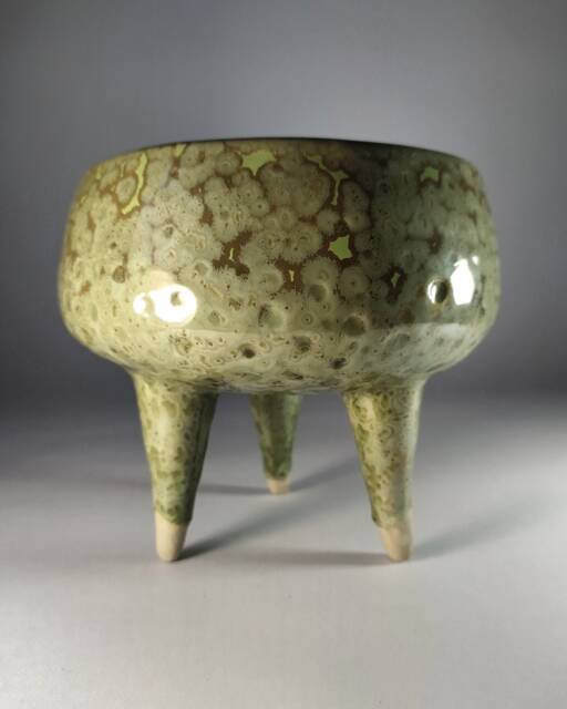 Retro Ceramic Flowerpot - Unique Piece Work Of Art, Planter With 3 Feet ...