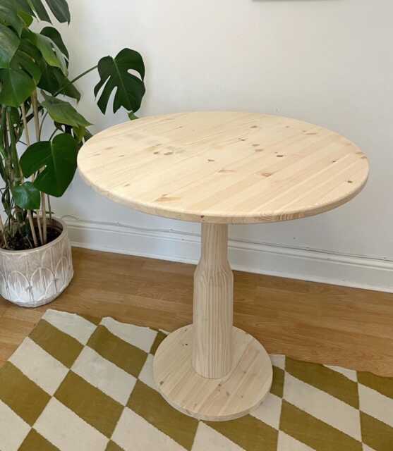 Round Dining Table With Pedestal Leg. Handmade Solid Wood Cafe Table ...