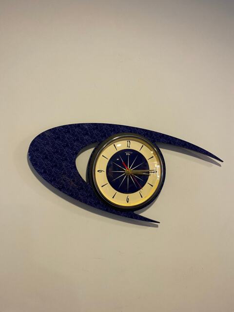 Colour Etched Lucite Formica Wall Clock From Royale - Midcentury Atomic ...