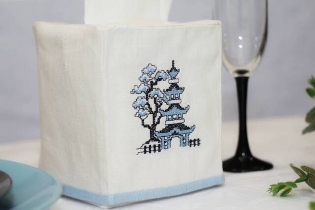 Embroidered Linen Tissue Box Cover Pagoda Chinoiserie Decor by Etsy ...