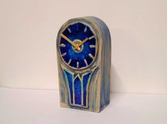 Hand Made Free Standing Blue Ceramic Mantle Clock With Inlaid Glass 25. ...