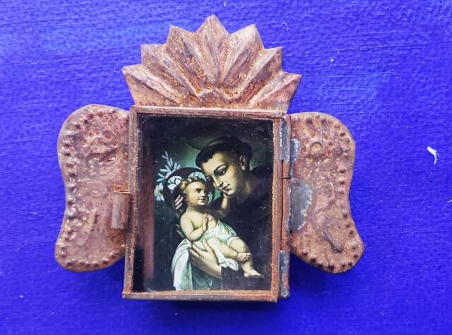 Rustic Mexican San Antonio De Padua Saint Anthony Tin Wall Hanging ...