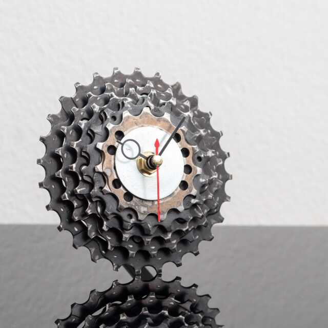 Bicycle Industrial Clock, Modern Metal Bike Steampunk Desk Clock Gift ...