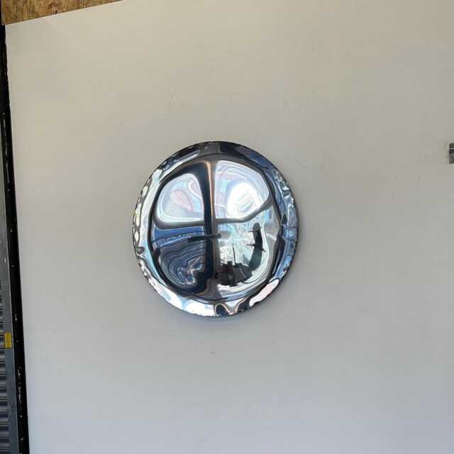 Concave Wall Mirror - Modern Wavy Irregular Art Distorted Reflection ...