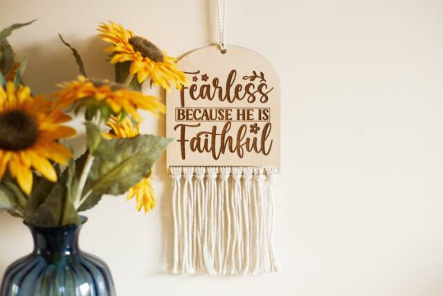 Bible Verse Hanging Macrame Sign - Pastel Rope Colours Encouraging Home ...
