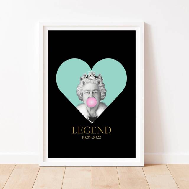 Queen Elizabeth Print, Platinum Jubilee Art , Bubblegum Wall Art ...