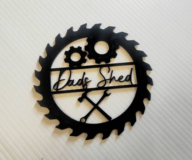 Rustic Dad's Shed Wooden Sign Vintage Style - Wall Decor Door For Dad ...