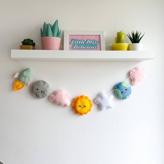 Space Garland - Felt Planets & Space Nursery, Solar System Wall Hanging ...