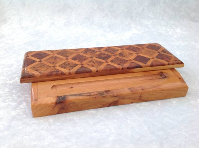 Moroccan Style Desk Tidy in Araar -Patterned/Marquetry Root & Trunk ...
