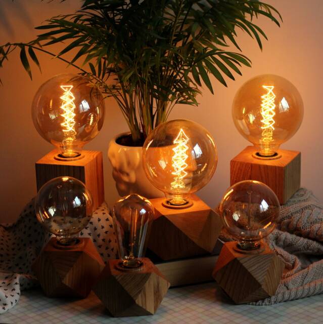 ??arved Oak Lamp. Edison's Retro Table Lamp Modern. Wooden Wedding ...