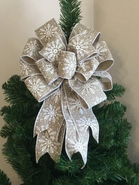 Luxury Natural & White Snowflake Scandi Style Ribbon Christmas Tree ...
