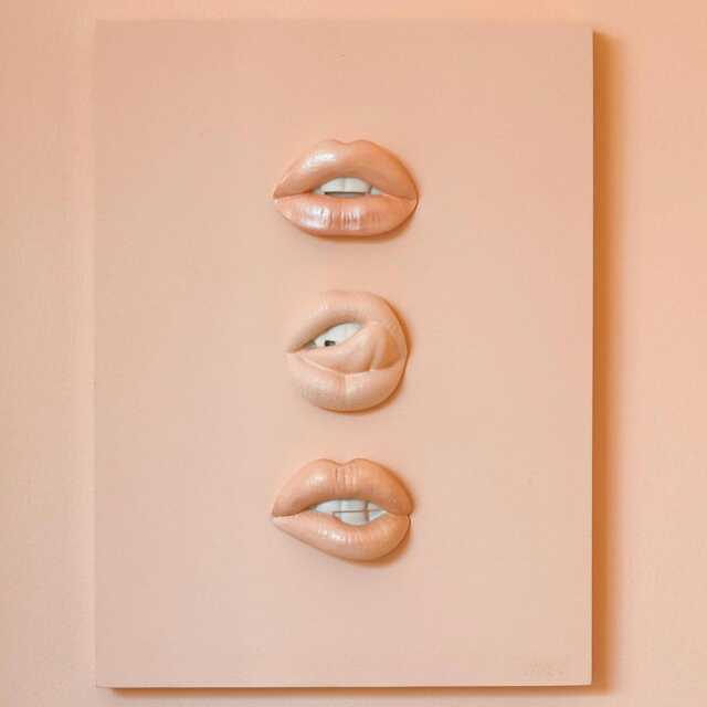 Pink Lips Wall Art, Peach Home Decor, 3D Lipstick Canvas, Beauty Salon ...