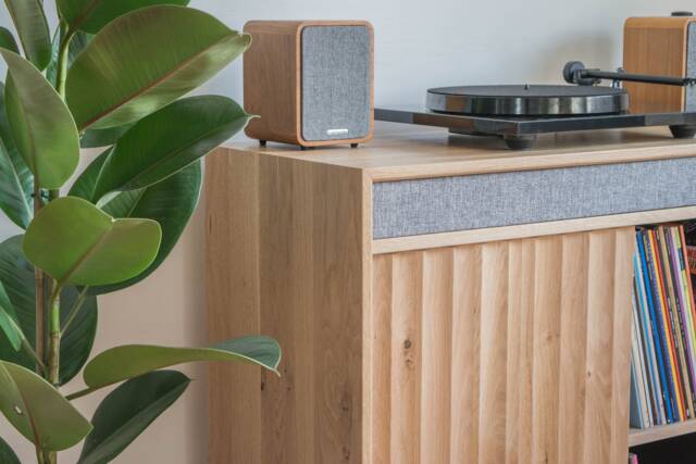 Record Player, Hi-Fi Media Cabinet -- Handmade Oak With Sliding Door ...