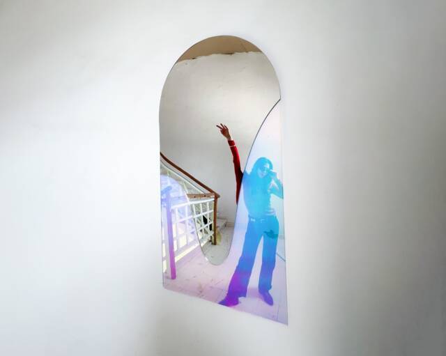 Liquid Arch Reflector - Mirror Full Body Wavy Acrylic Wiggly Amorphic ...