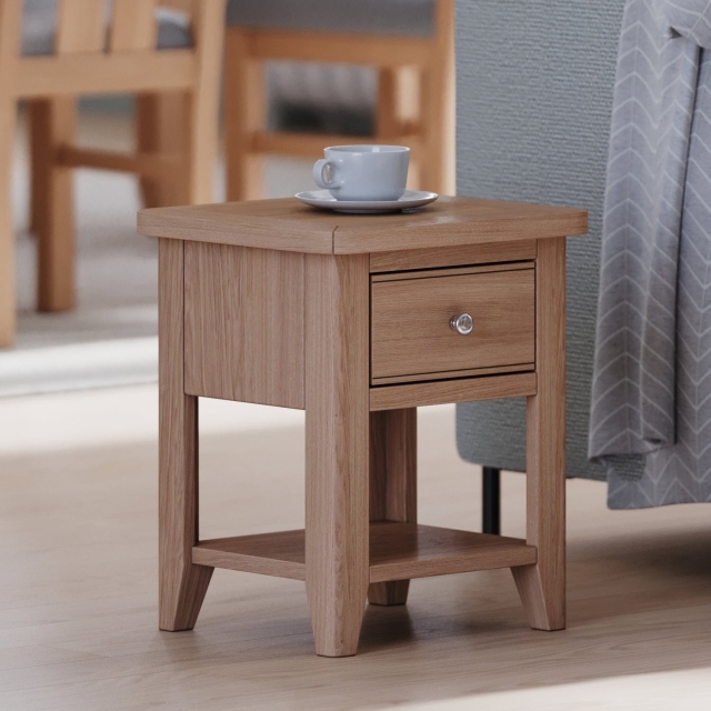 Arlo Natural Oak Lamp Table - Oak by Furniture World | ufurnish.com