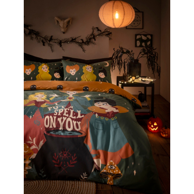 Disney Hocus Pocus Panel Reversible Duvet Set by George at ASDA ...
