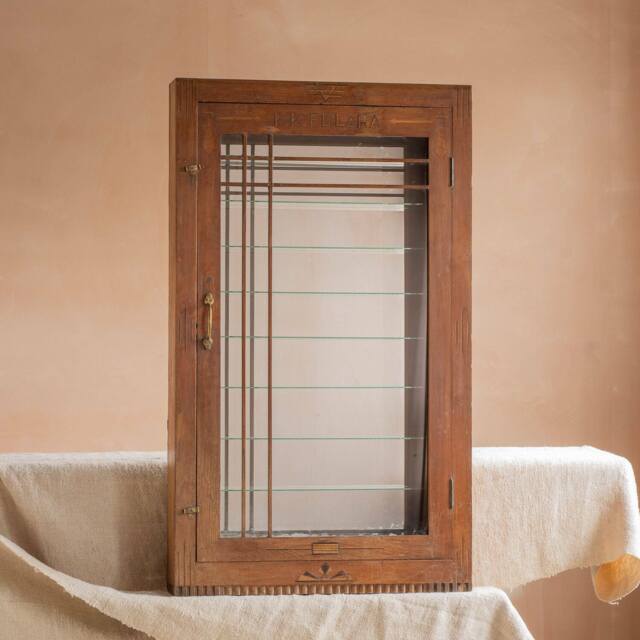 Graham and Green Vintage Art Deco Wall Display Case by Graham & Green ...