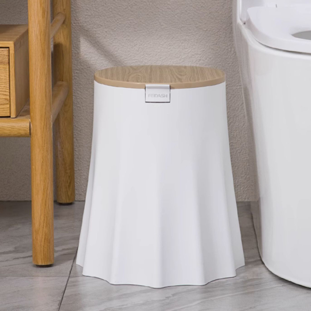 Plastic White Tree Stump Rubbish Bin with Wood Grain Lid for Bathroom ...
