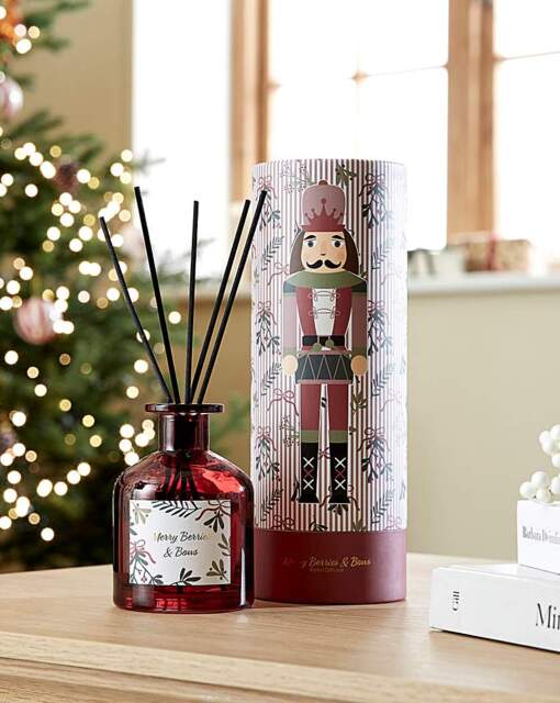 Merry Berries & Bows Reed Diffuser 200ml RED - JD Williams by JD ...