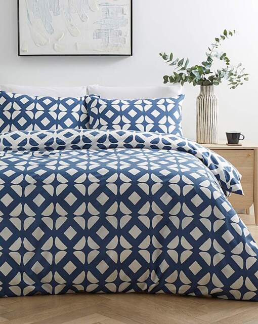 Gray & Osbourn Arran Tile Duvet Set White/Blue - Gray & Osbourn - Size ...
