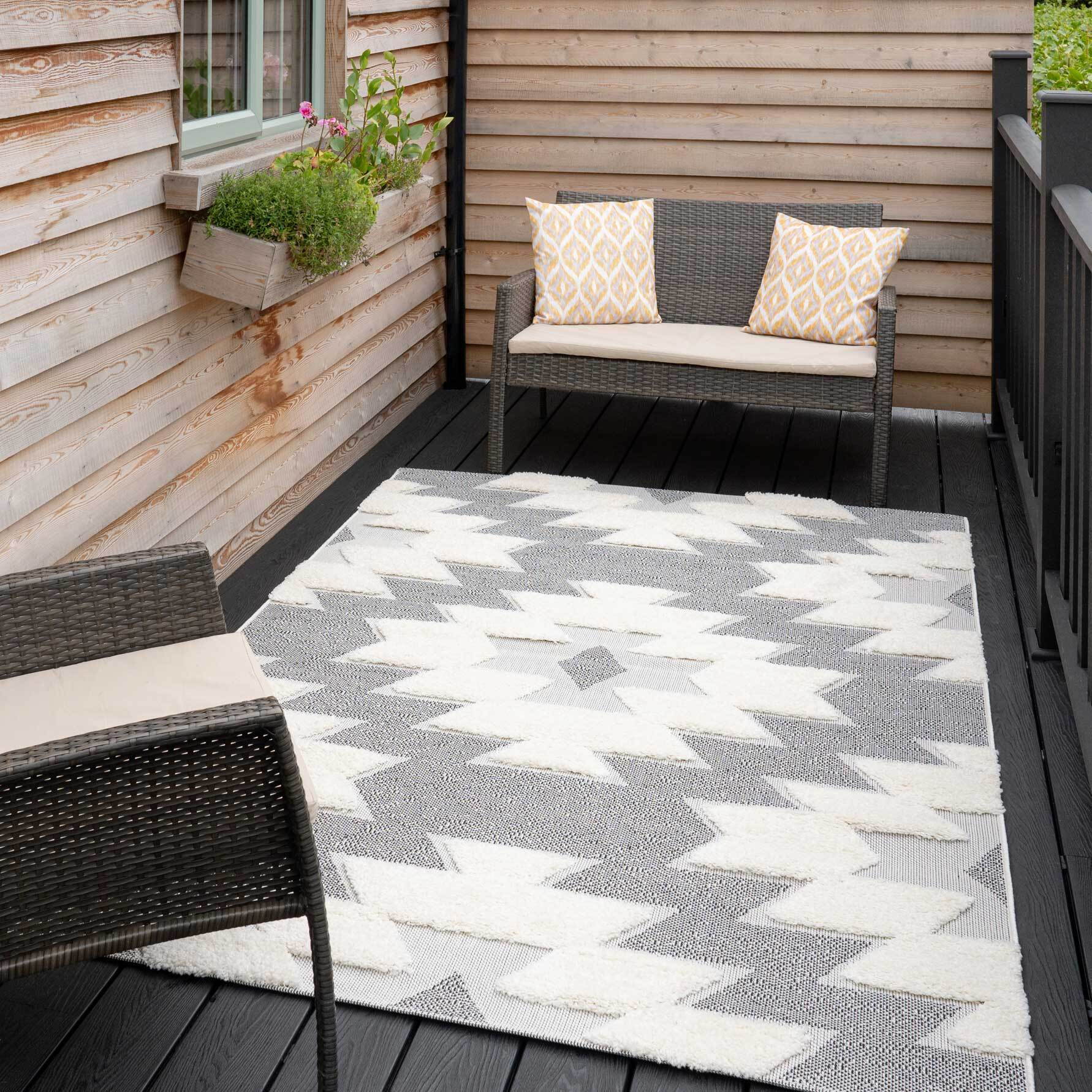 Grey Aztec Berber Runner Indoor Outdoor Rug - Moloko - 60cm x 240cm ...