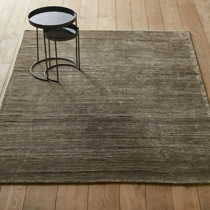 Hana Shimmering Tencel™ Rug by La Redoute | ufurnish.com