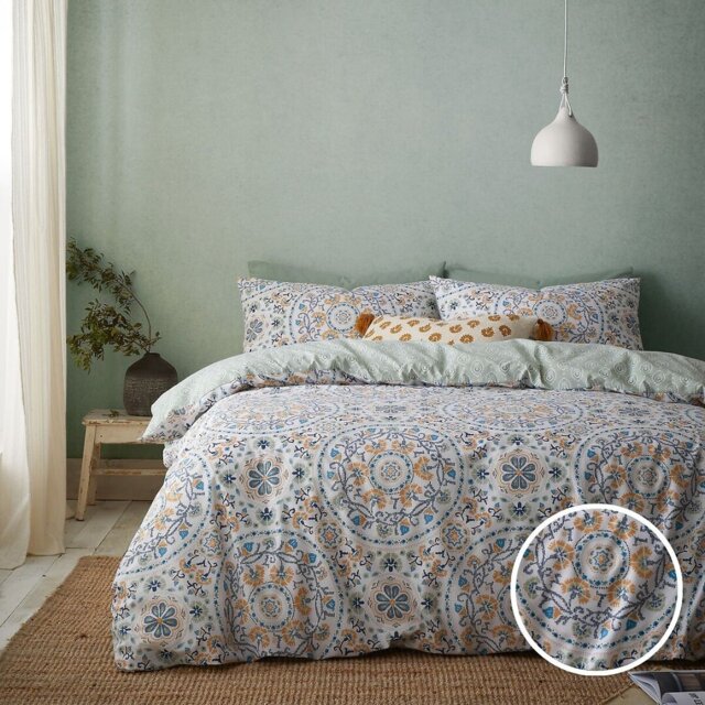 Safiya Mandala 100% Cotton Duvet Cover and Pillowcase Set by La Redoute | ufurnish.com