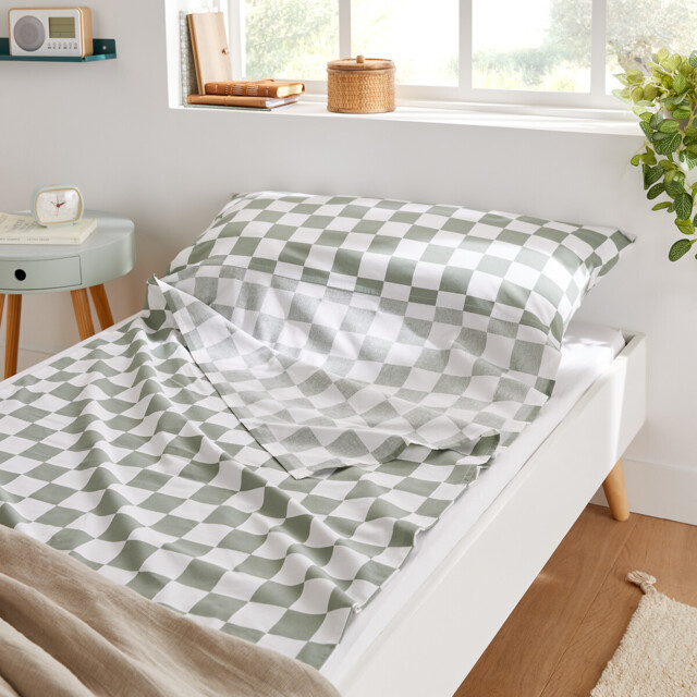 Miley Checkerboard 100% Cotton Sleep Sheet by La Redoute | ufurnish.com