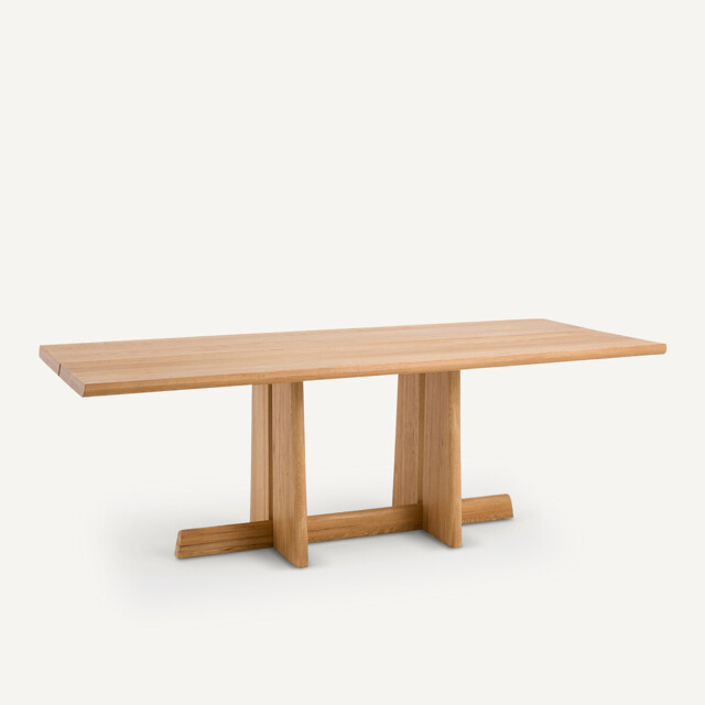 Boecy Solid Oak Sanded and Veneered Dining Table by La Redoute ...