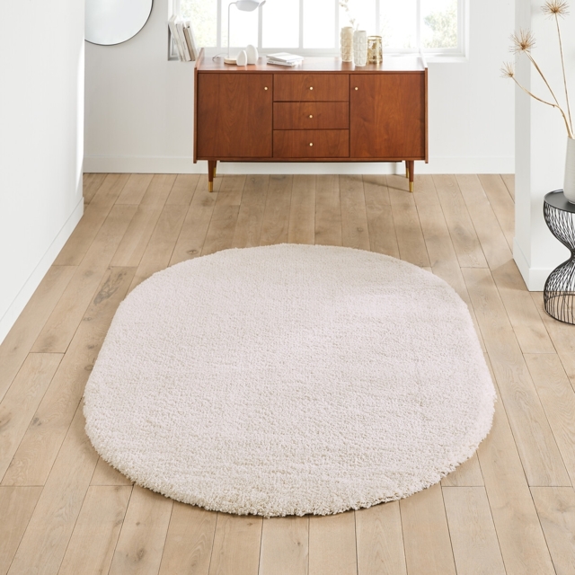 Nomalia Oval Rug by La Redoute | ufurnish.com