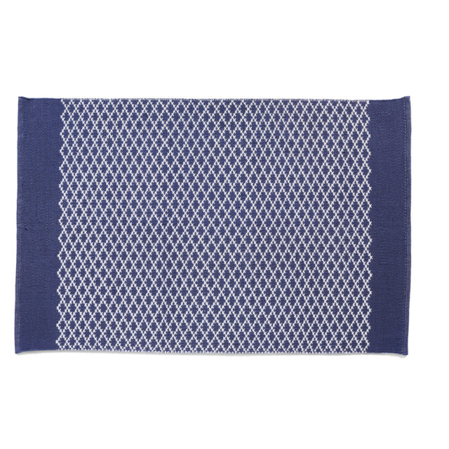 Recycled Woven Trellis Pattern Rug by La Redoute | ufurnish.com