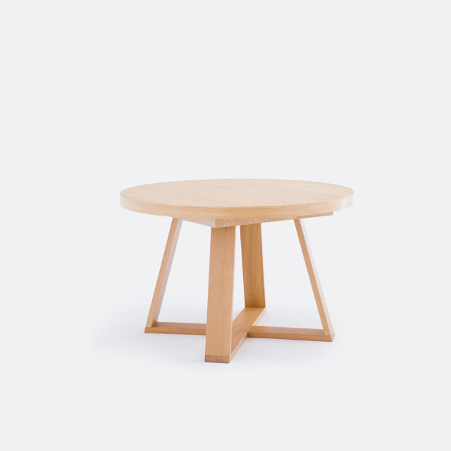 Ulmu Extendable Round Table For Up To 10 Place Settings by La Redoute ...