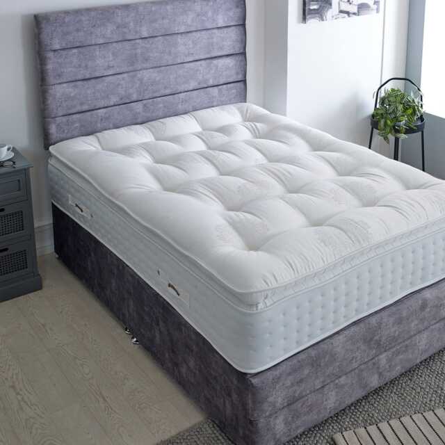 Casa Brando Divan Bed Set, Double by Leekes | ufurnish.com