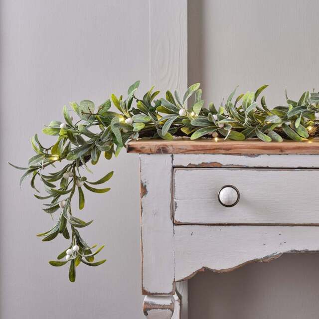 2m Pre Lit Mistletoe and Eucalyptus Garland by Lights4fun | ufurnish.com