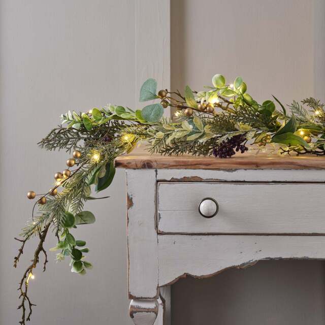 1.5m Classic Gold Berry Garland Micro Light Bundle by Lights4fun ...
