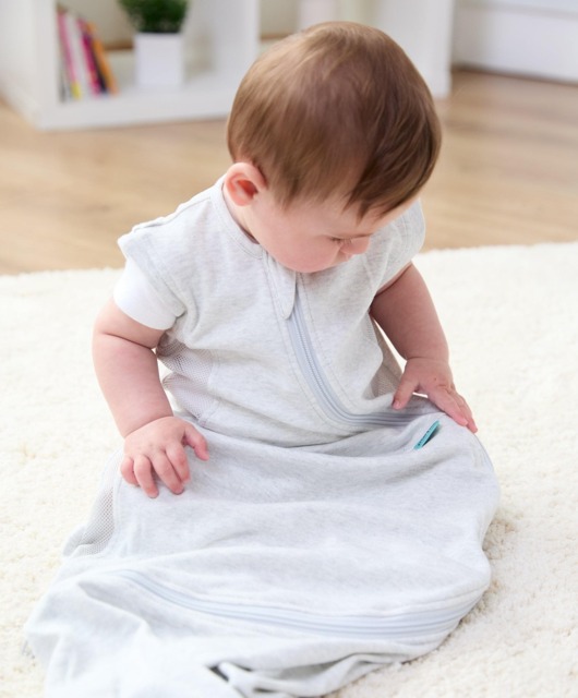 Purflo Cuddle to Sleep Bag 3-12 Months (0.5 Tog) - Minimal Grey by ...