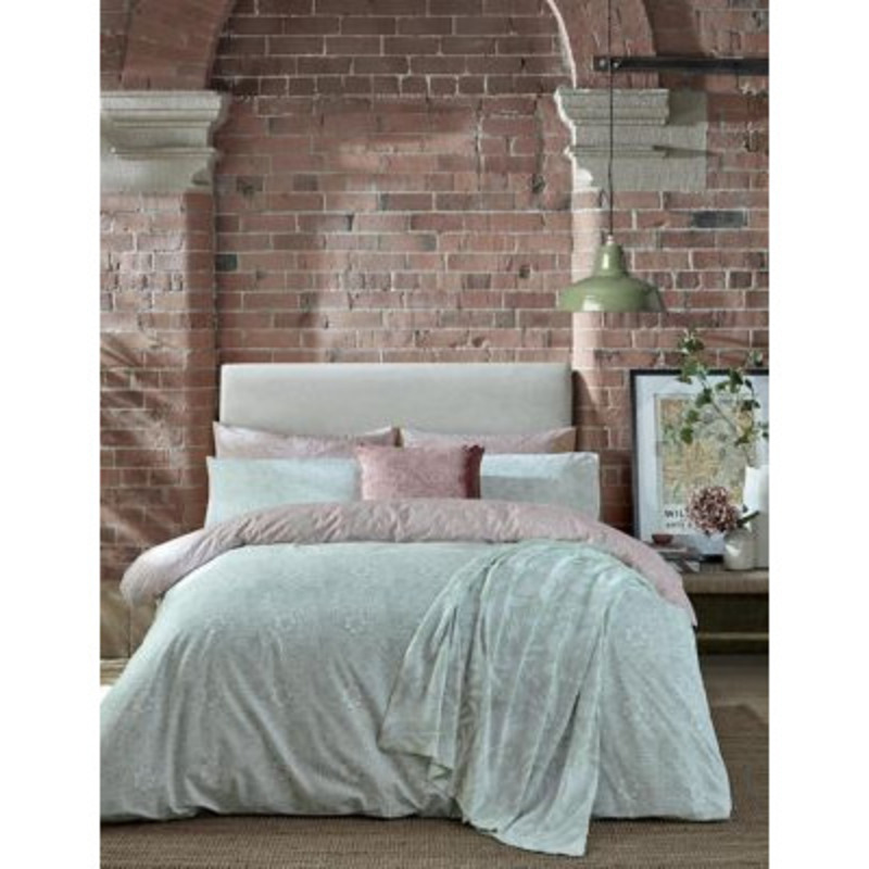 William Morris At Home Pure Cotton Marigold Bedding Set - 5FT - Pink, Pink by Marks & Spencer ...
