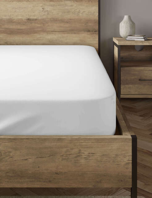 M&S Cotton Blend Non Iron Fitted Sheet - DBL - White, White by Marks ...