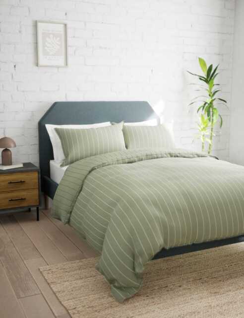 M&S Collection Cotton Rich Narrow Striped Bedding Set - DBL - Soft ...