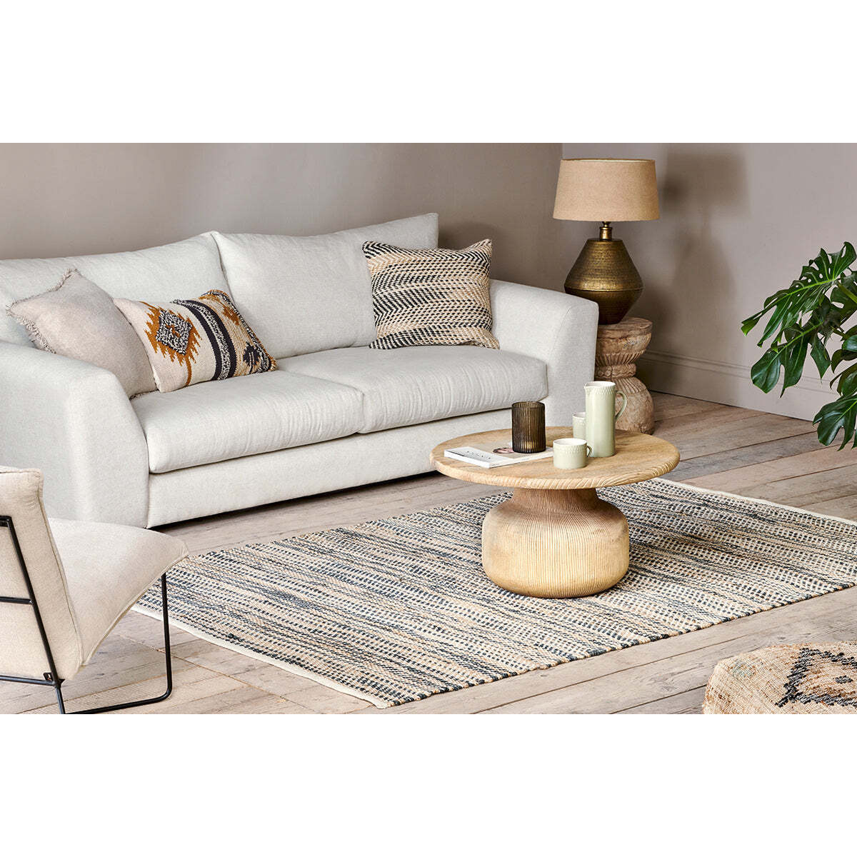 nkuku Faiyaz Jute Rug - Rugs - Natural/Dark Blue - 120 x 180 cm by ...