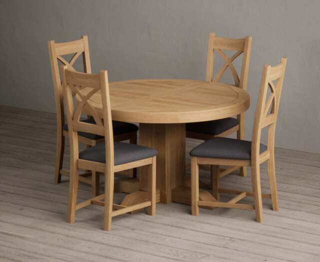 Extending Helmsley Oak Pedestal Dining Table with 4 Oak Natural Chairs ...