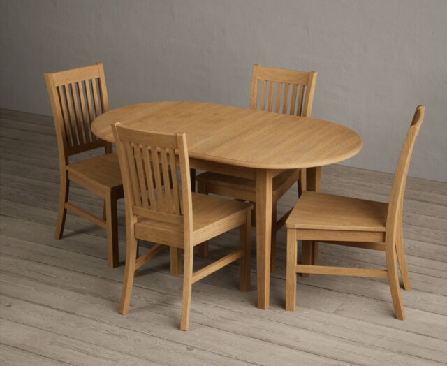 Extending Warwick Solid Oak Dining Table with 4 Oak Warwick Chairs by ...