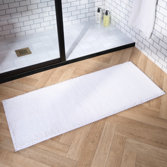 OHS Runner Noodle Bath Mat - White by Online Home Shop | uFurnish.com