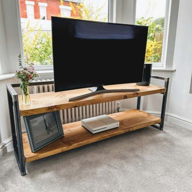 Rackhams Bespoke Collection - Rustic Wood TV Unit - W 150cm x H 45cm x ...