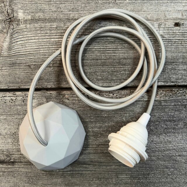 Rackhams Cloud Grey ES27 Flex and Fitting Set with Bakerlite Bulb Holder - Cloud Grey - 1m by ...