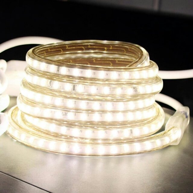 "Rackhams LED ""Pro-Luminate"" Warm White Outdoor Waterproof Mains ...