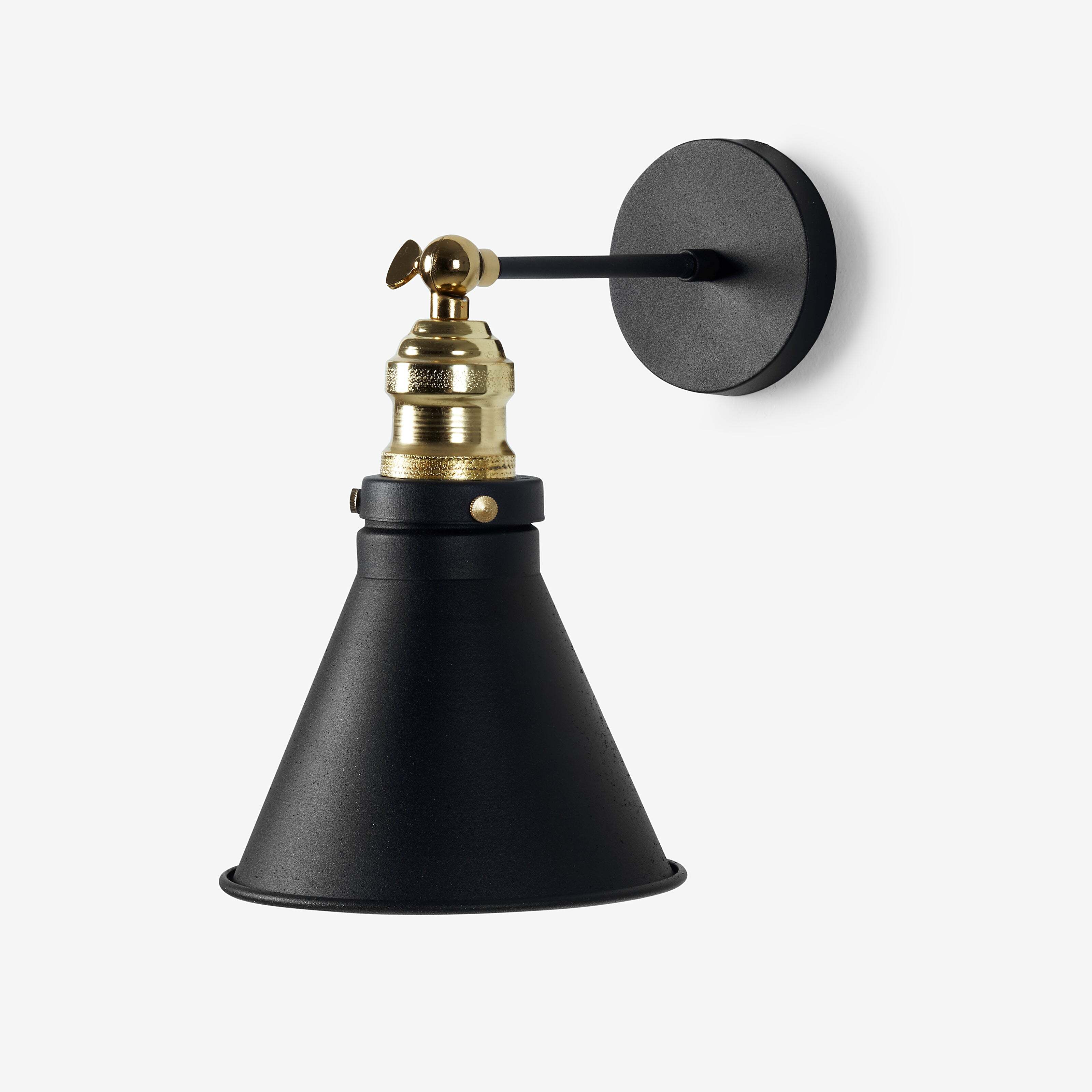 Baxter Wall Light, Black by Sazy | ufurnish.com