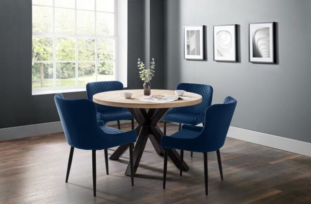 ScS Living Hampstead Round Dining Table & 4 Blue Velvet Chairs by SCS ...