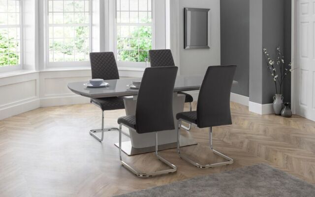 ScS Living Piccadilly Extending Dining Table & 4 Chairs by SCS ...