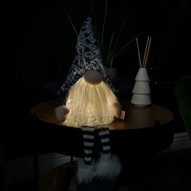 50Cm Battery Operated Light Up Sitting Christmas Gonk With Dangly Legs ...